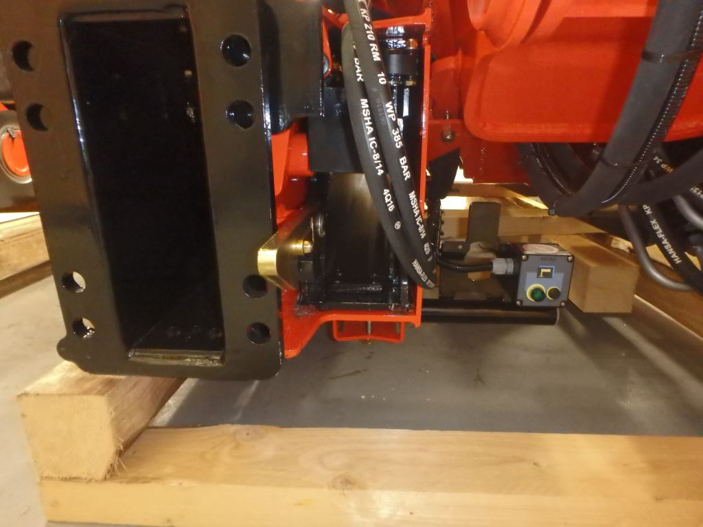 33.2-Ton Crane Atlas 3E-A7 - Irving Equipment